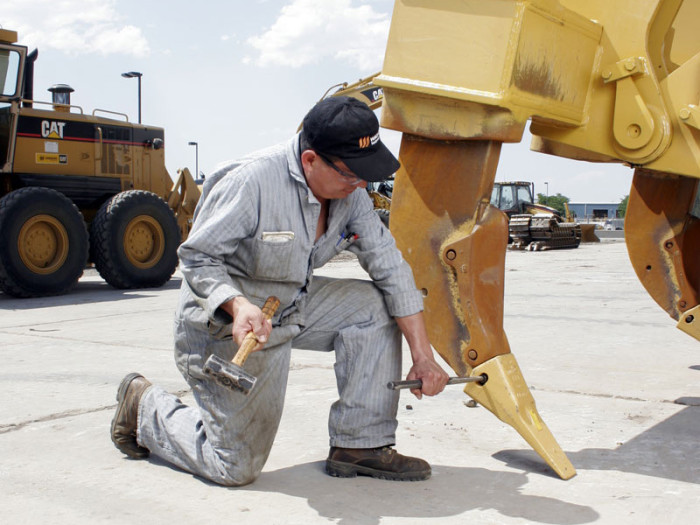 Application by Tips – Slide Sledge